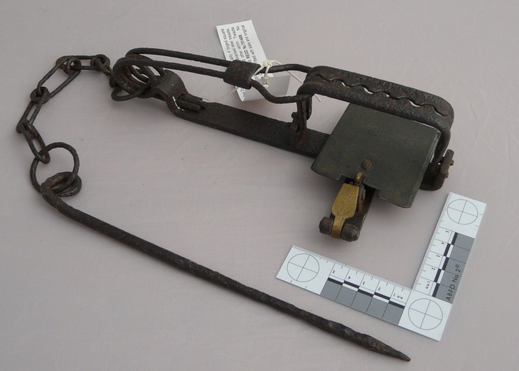 Vintage Traps | Real Dorset Gin Trap - length 10.25" ref 6038Vintage Traps