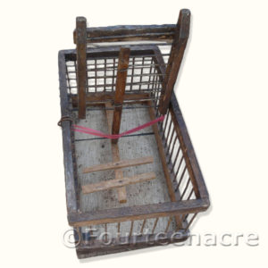 Vintage Traps | Single Cage Bird TrapVintage Traps