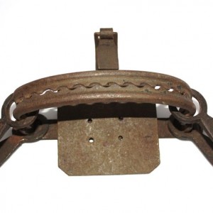 Vintage Traps | Large Vermin Trap - RobertsVintage Traps